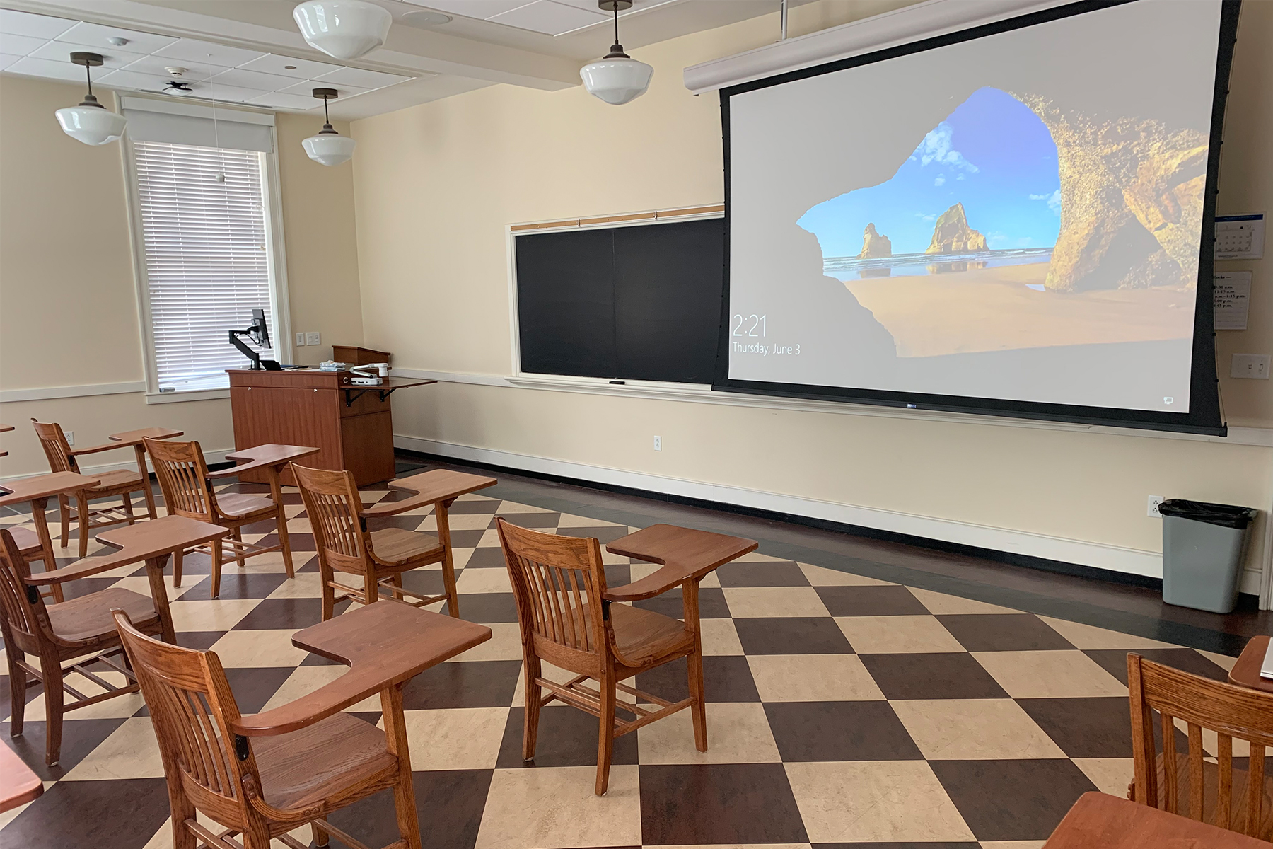 Traditional Lecture (LEC) Classrooms