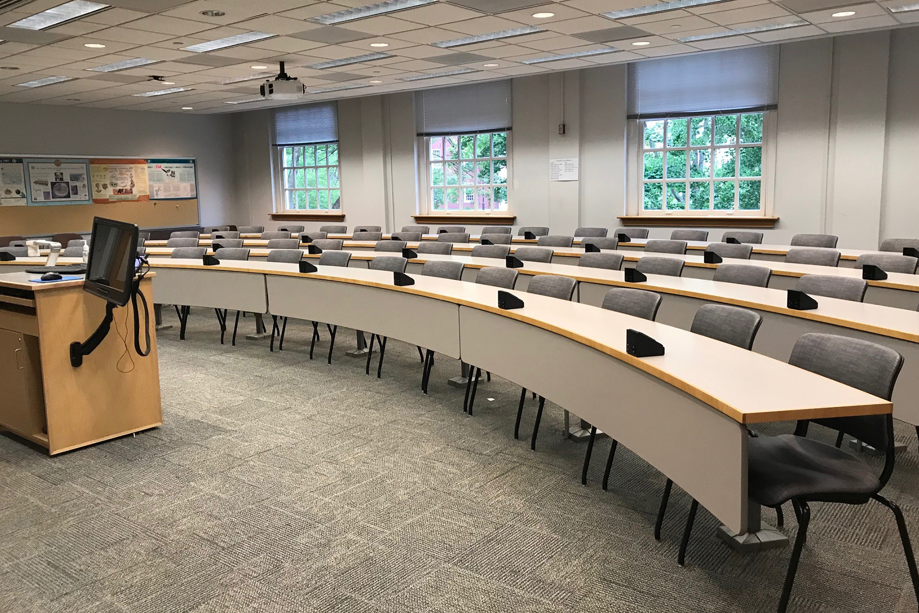 Traditional Lecture (LEC) Classrooms